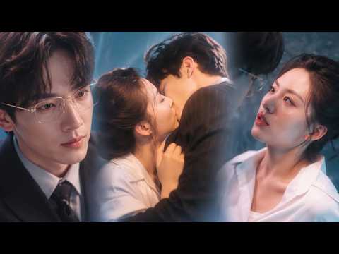 張夢奇&馬應露💗全城都怕的黑幫老大，書房鎖著一條舊手鍊，瘋了五年只為找當年救他的女孩。她攜秘密歸來，他當眾把人拉進懷裡，聲音發啞：「我什麼都不要，只要你。」#短劇 #甜寵 #女頻