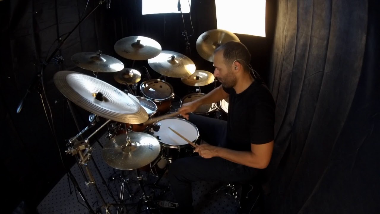 Easy and cool drum beat (including simple transcription) - YouTube