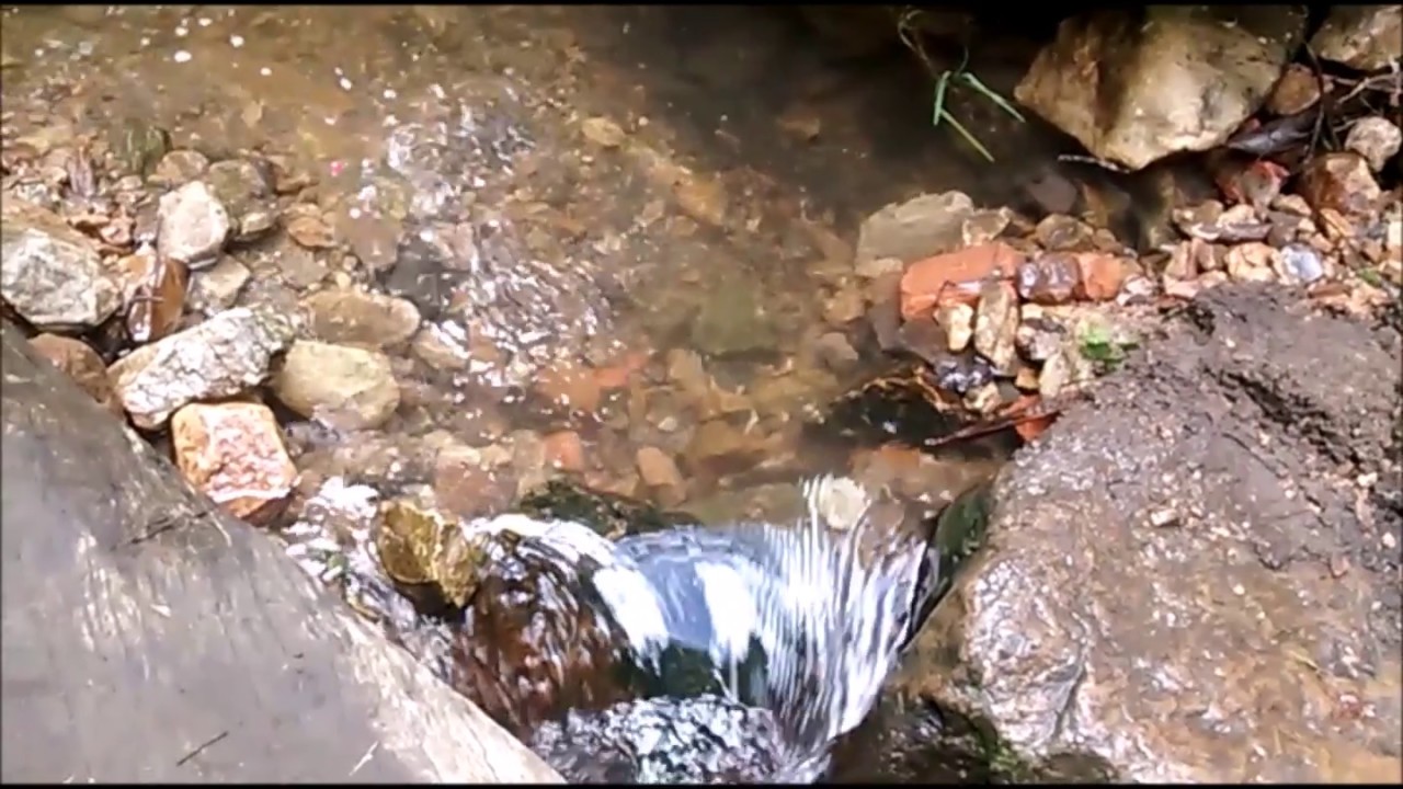 AFORO DE CAUDALES PEQUEÑOS (VERTEDERO TRIANGULAR) - YouTube