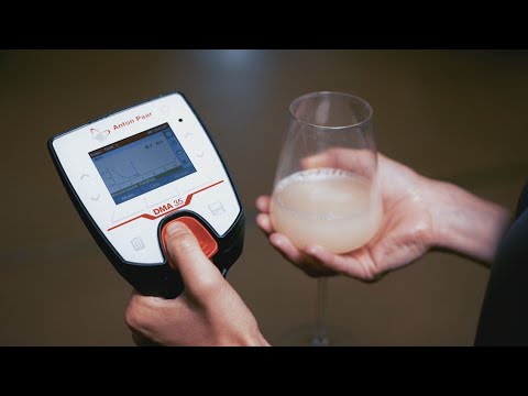 DMA 35 – The portable density meter for your wine | Anton Paar