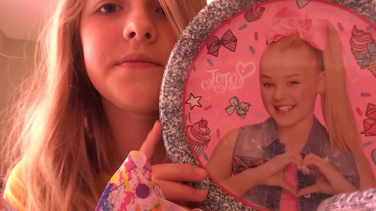 Jojo Siwa stuff - YouTube