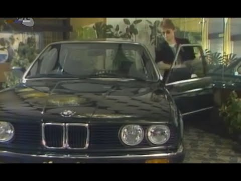 BOLJI ŽIVOT BOBA U AUTO SALONU GLEDA BMW