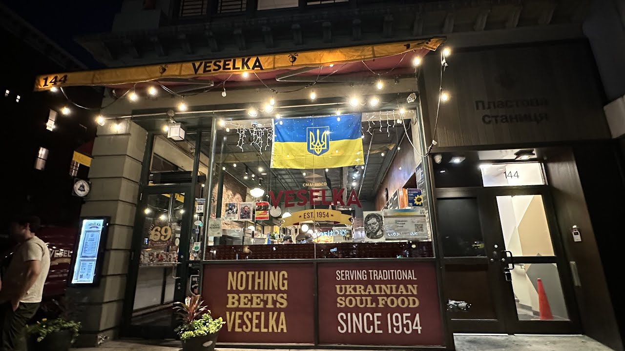 New York LIVE Day7 DateNight with Lizzo C & Viewers at Veselka ...