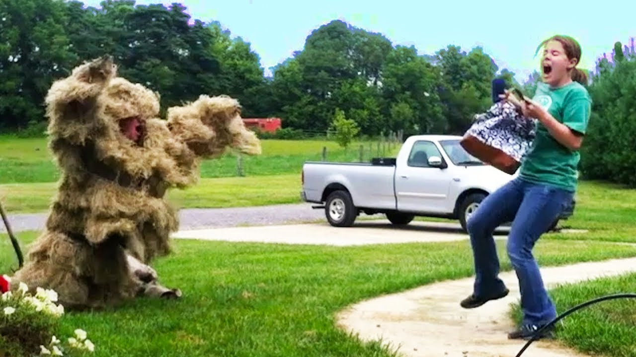 Top Pranks of the Week 😂 Hilarious Videos - YouTube