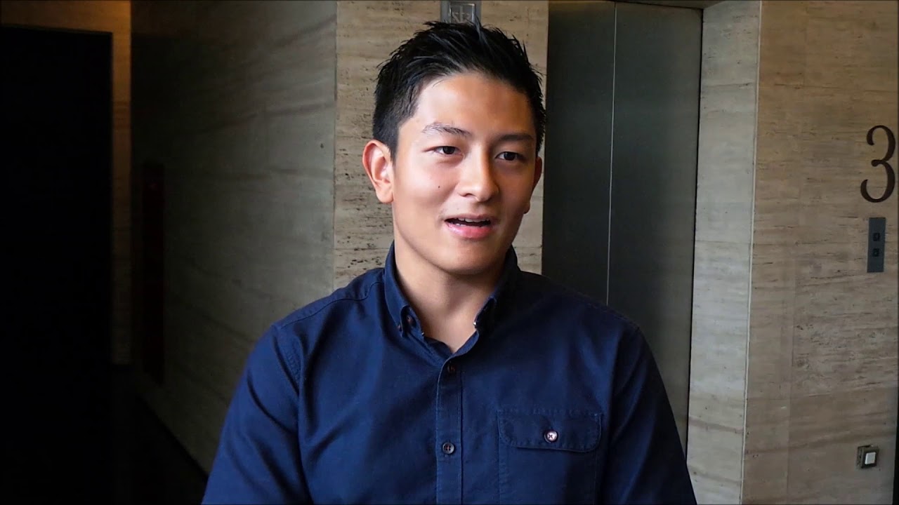 Tips Menjadi Pebalap Mobil Menurut Rio Haryanto dan David Tjipto - YouTube