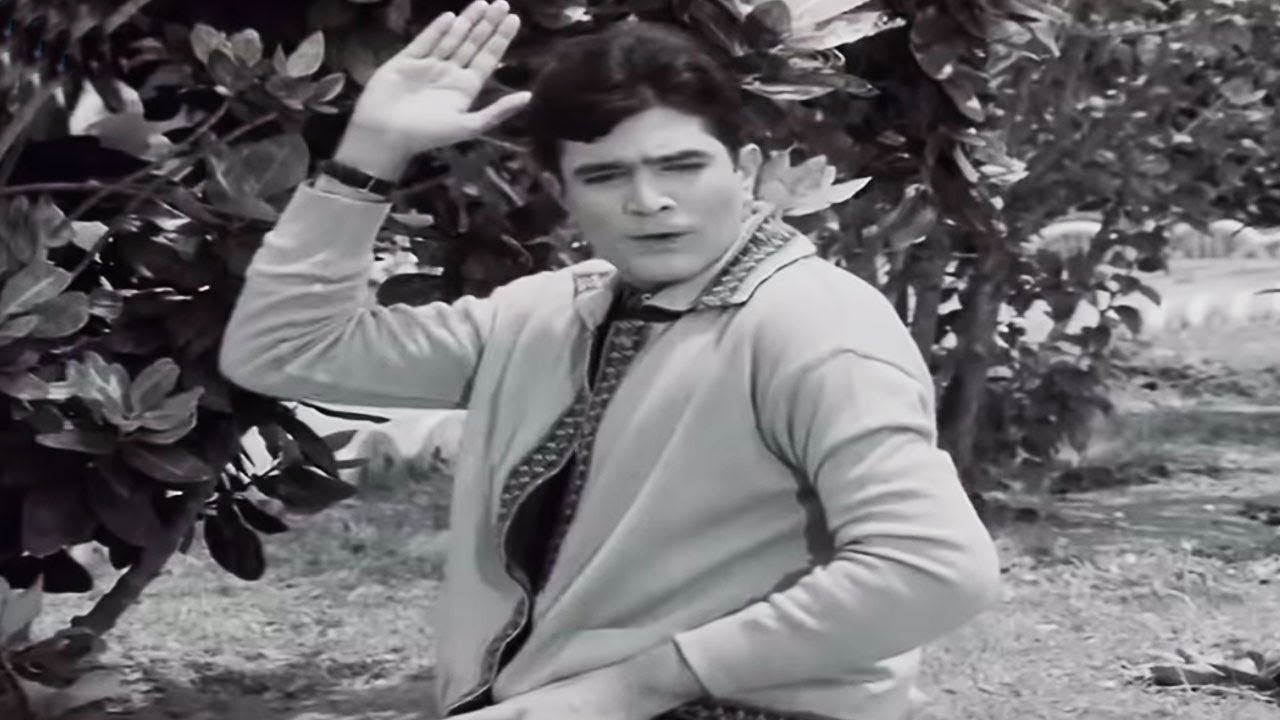 Rajesh Khanna - Aurat - Bollywood Scene 15/25 - YouTube
