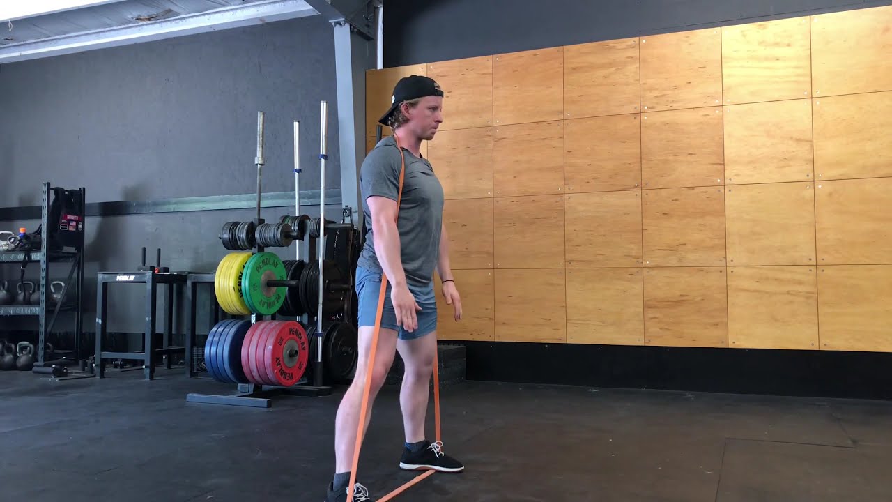 Banded Sumo Squat - YouTube