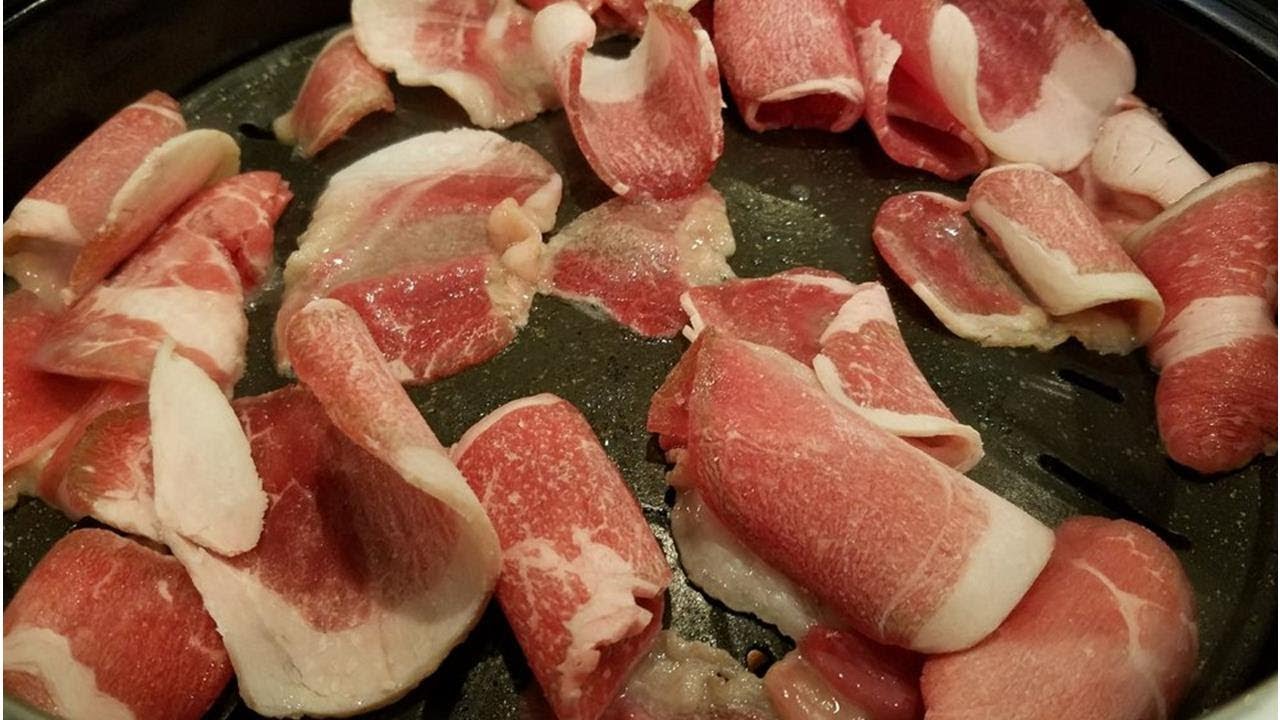 Korean Food | Chadol Baki | Sliced Beef Brisket - YouTube