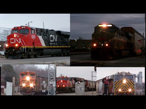 Centralia Trains on a Cool Monday Afternoon - YouTube