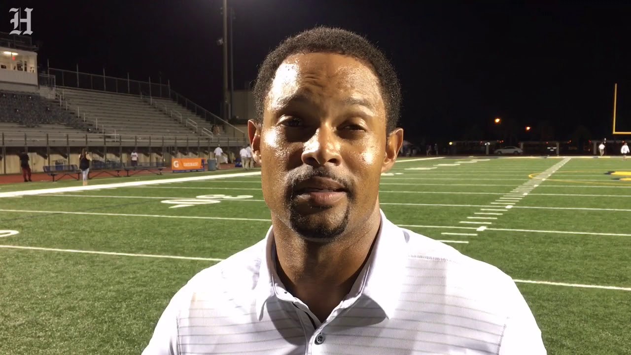 St. Thomas Aquinas coach Roger Harriott - YouTube