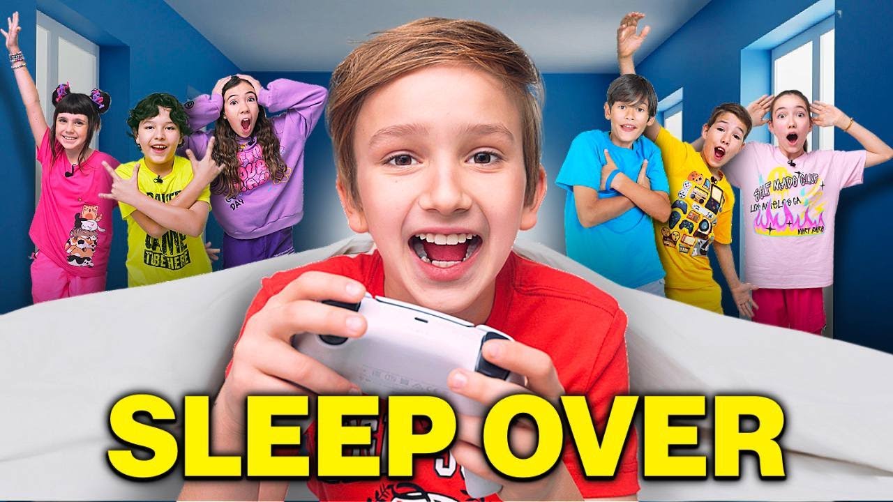 Having the BEST SLEEPOVER with my friends! - YouTube