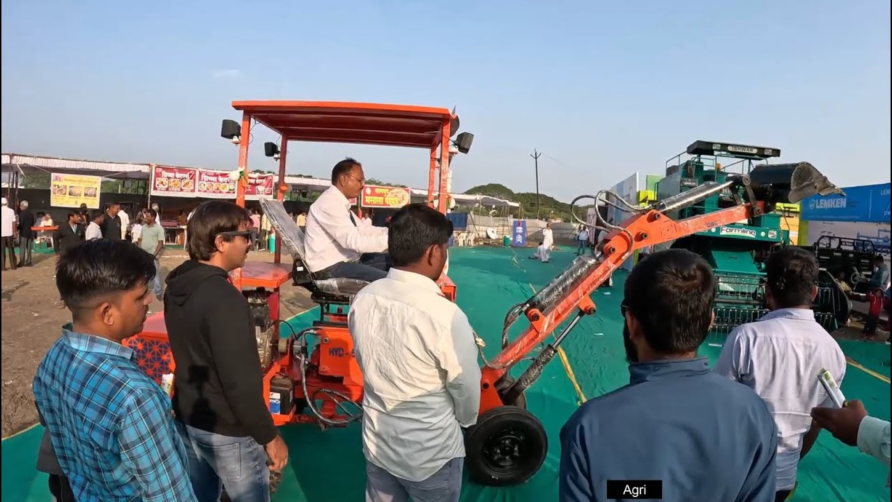 Small Tractor JCB || Mini JCB || ट्रैक्टर को बना दिया jcb देसी इंडियन ...