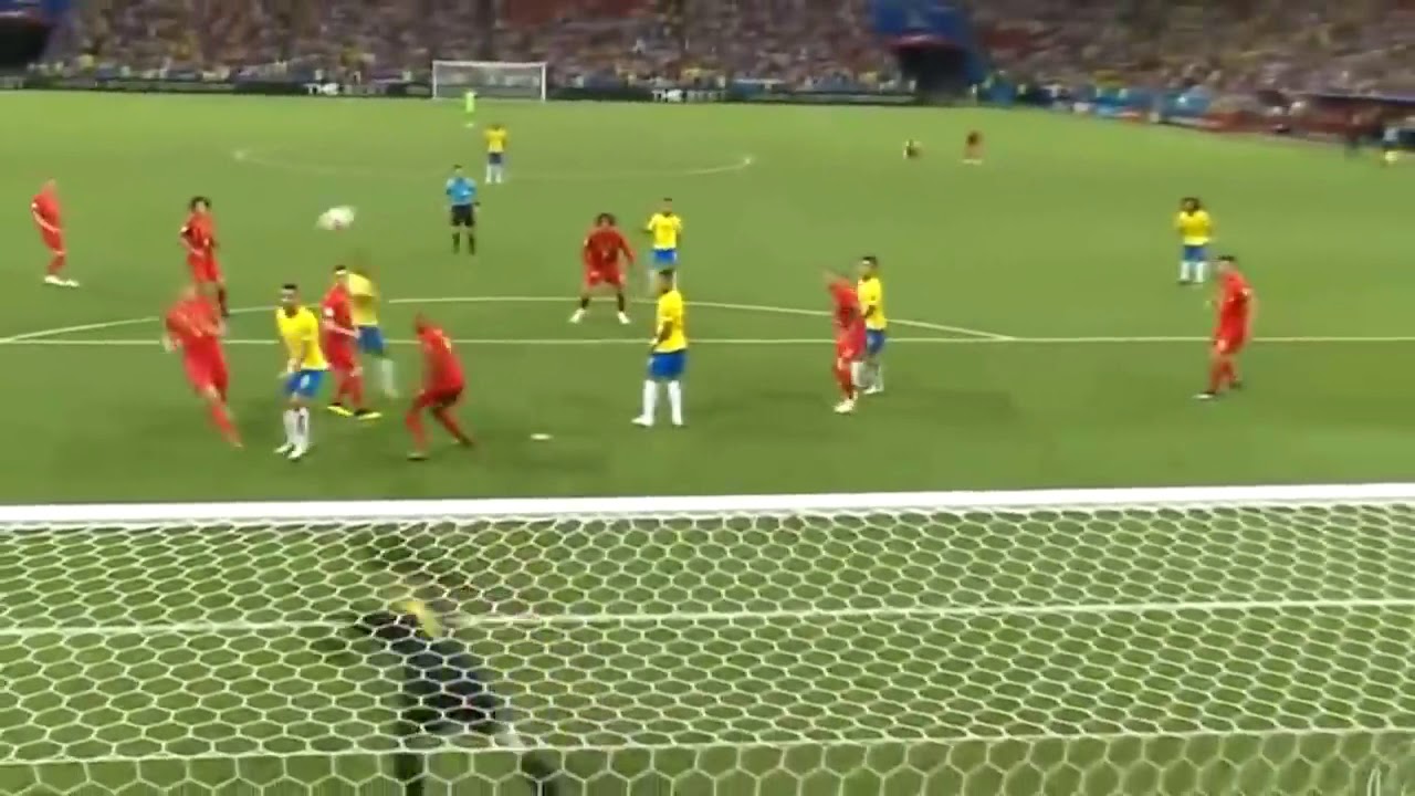 Legendary saves in last minutes of football - YouTube