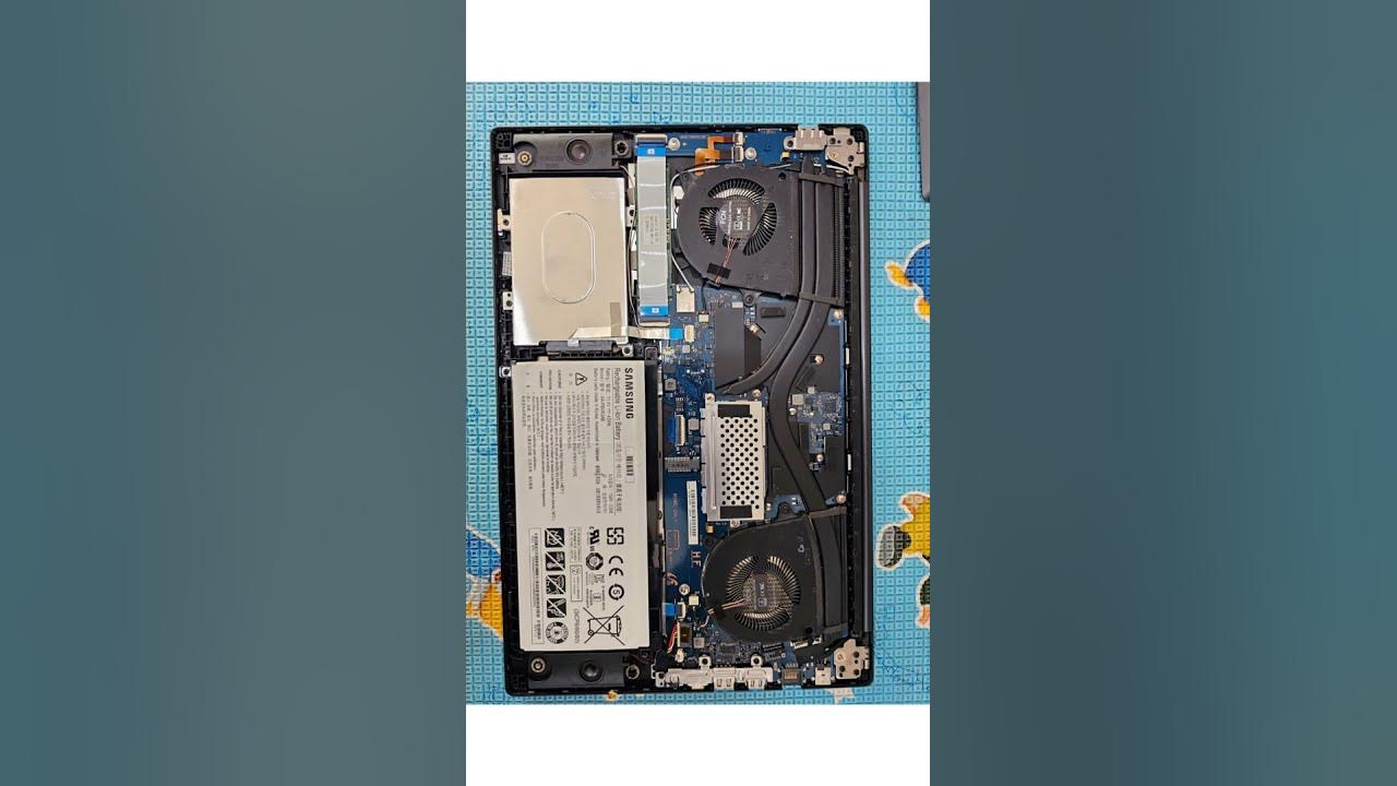 준컴퓨터 삼성노트북 NT760XBE-X58 내부모습 - YouTube