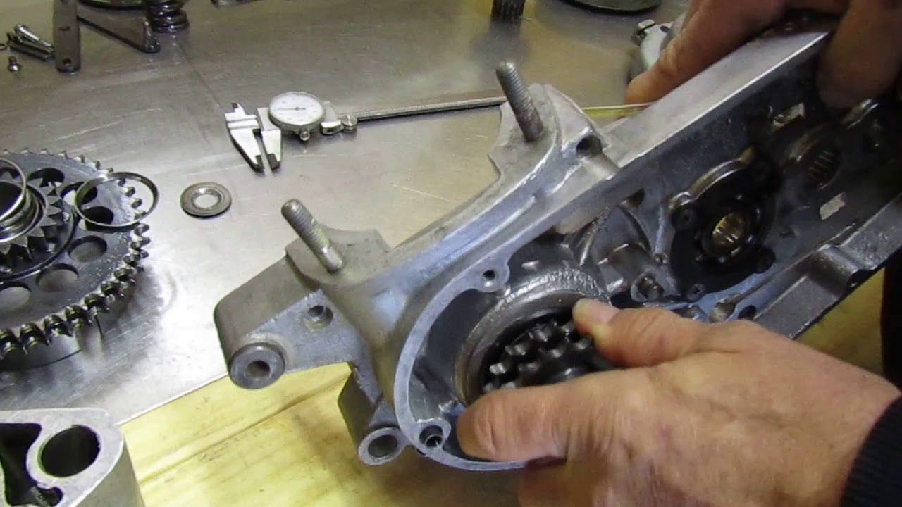 1979 Maico 250 Magnum 2 engine - YouTube