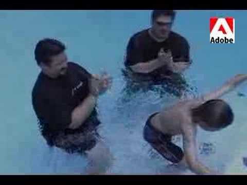 Kids being baptized - YouTube