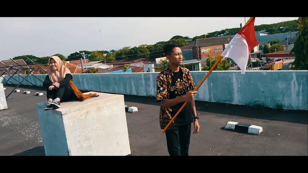 XI IPA 4 - Bendera (Cover) | MAN 2 Kudus - YouTube