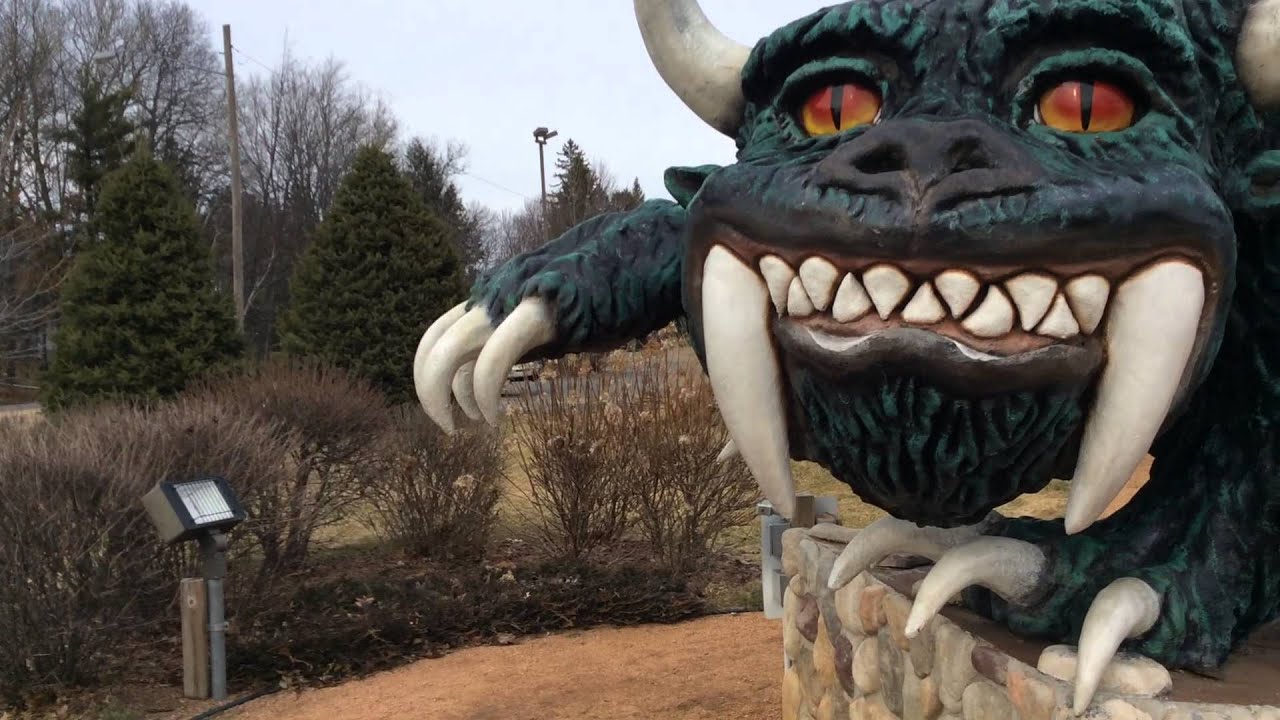 Rhinelander Wi. Hodag - YouTube