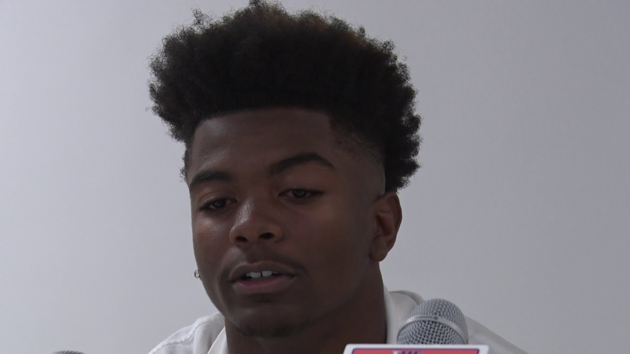 Watch Jalyn Phillips announce his commitment to Clemson - YouTube