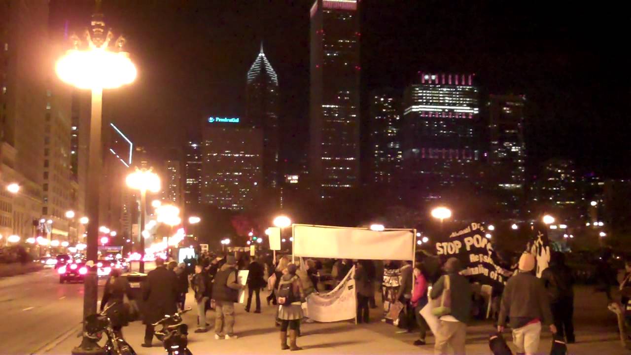 Occupy Chicago / Raw Footage Grant Park - YouTube