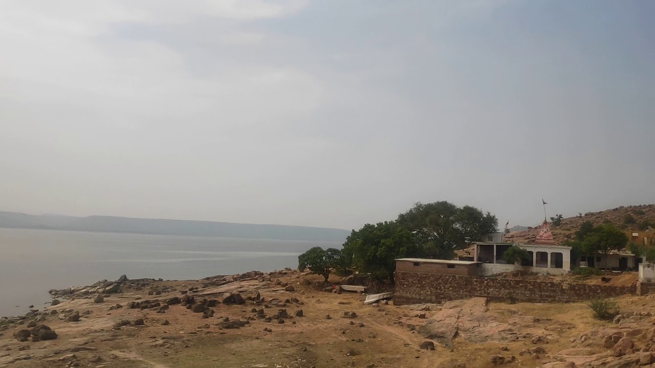 Harsi dam near narvar. neat Lodi mata temple. - YouTube