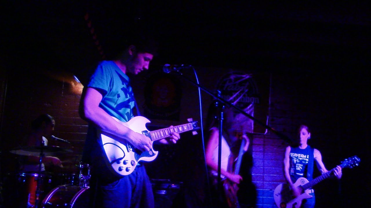 Virgin Mary (VM) "I Don't Really Care" LIVE @ Anna O'Brien's May 23 ...