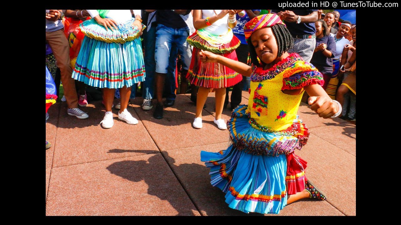 Dingaan David Mathebula - Hosi Mahonisi - YouTube