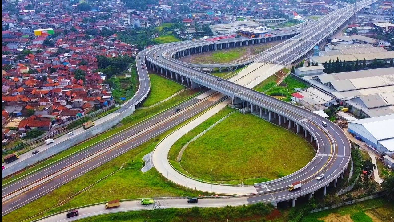 Update Arus Mudik Lebaran Simpang Susun Cileunyi Tol Cisumdawu - YouTube