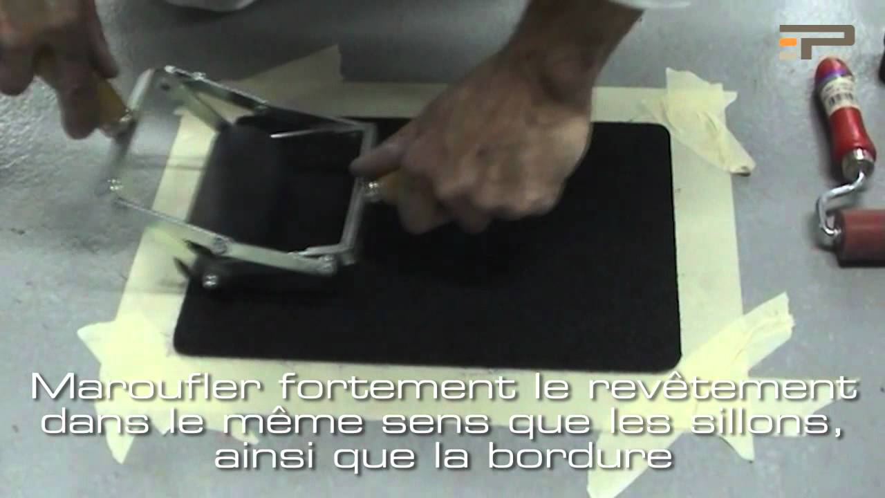 Passage : pose revêtement antidérapant à coller TBS - YouTube