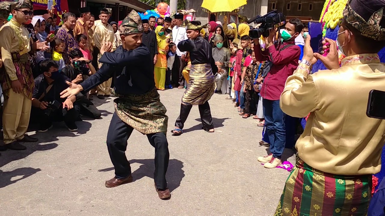 Silat Melayu Duri - YouTube