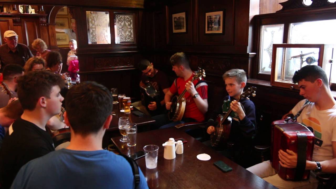 Trad session in the Old Ground - YouTube