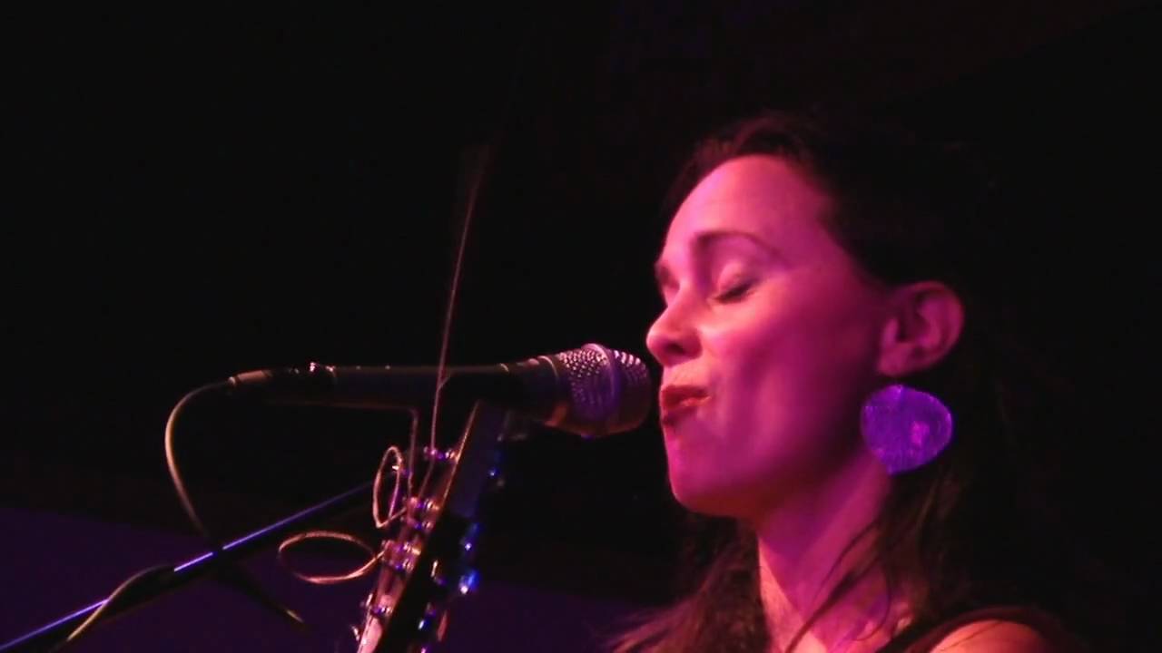 Molly Venter Live at the Grind- Flash of Lightning - YouTube Music