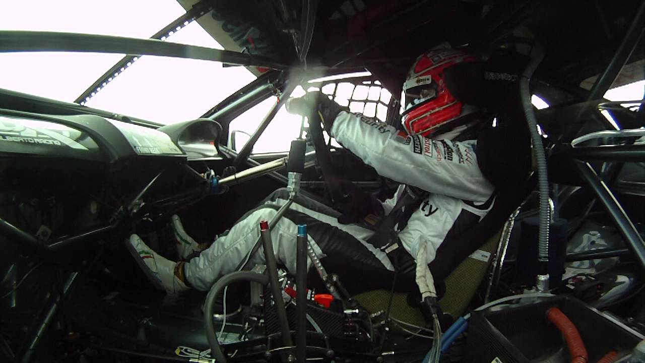 Tonio Liuzzi on-board V8 Supercar testing footage - YouTube