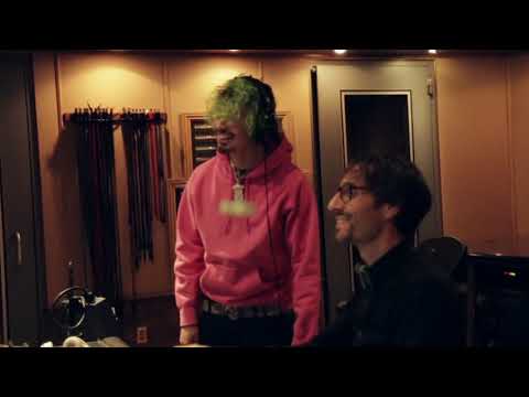 ✿ Lilbootycall ✿ - Bandaid (Official Music Video)