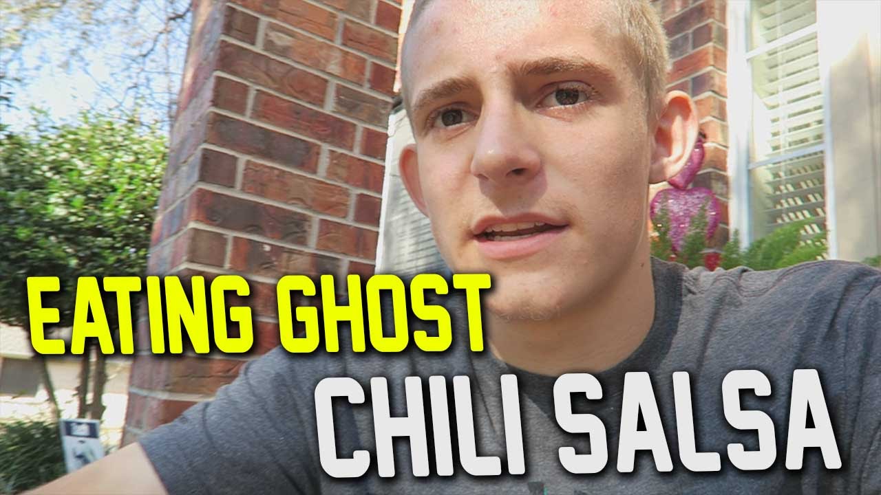 EATING GHOST CHILI SALSA - YouTube