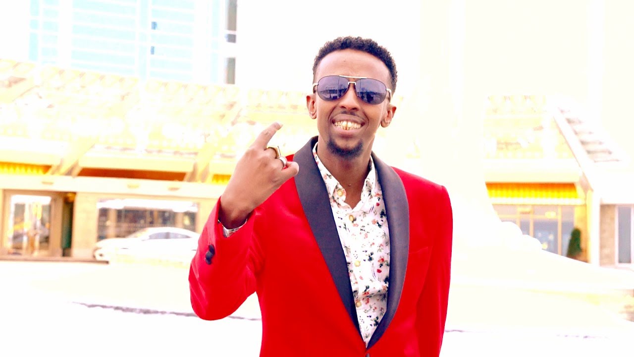 AWALE ADAN l BULOOY l 2018 l (OFFICIAL MUSIC VIDEO ) - YouTube