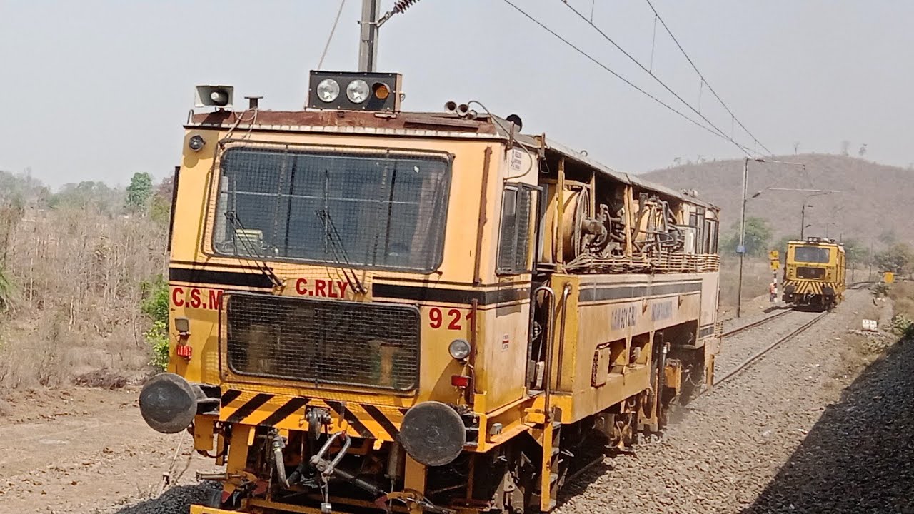 Railway Track clening Machine ||Indian Railway palasar track Cleaning ...