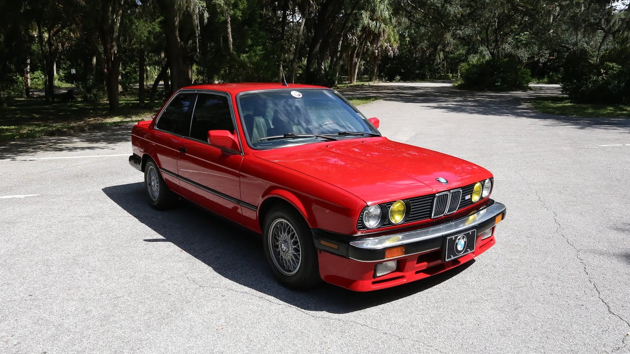 FIRST look at the E30 BMW 325is - YouTube