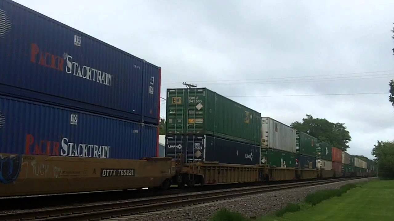 UP 7602 Leads Stack Train, Franklin Grove, IL - YouTube