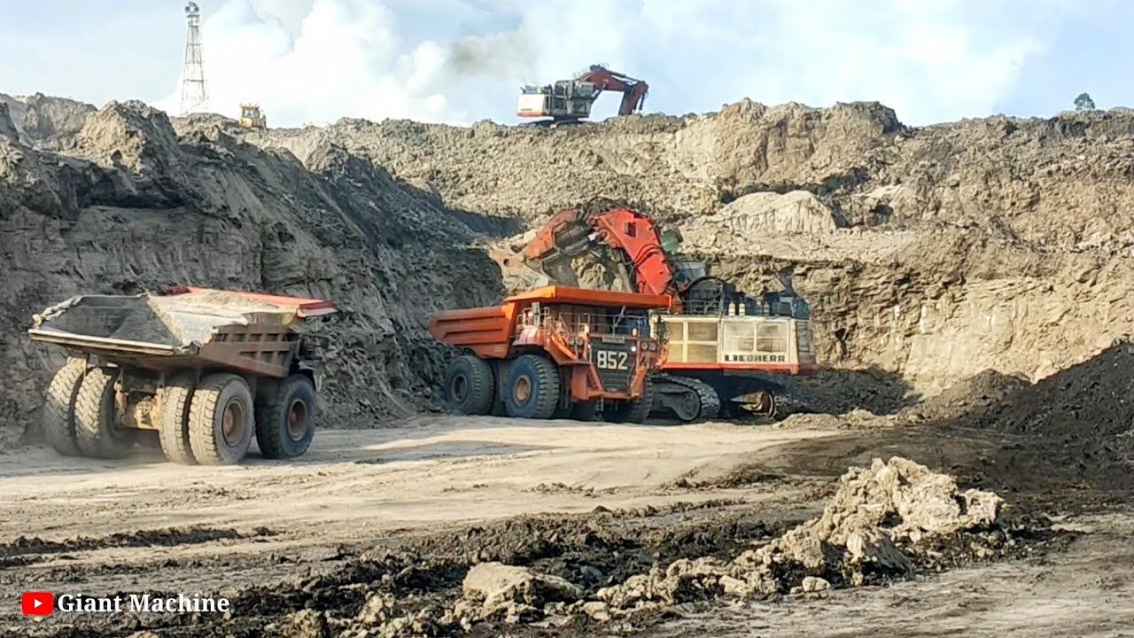 Exca Liebherr 996 Loading Soil to Monster Truck EUCLID EH5000 Hitachi ...