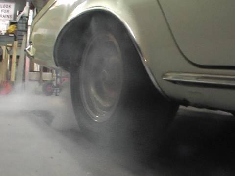 Drunken Burnouts in the Shed - Bogan Stylez - YouTube
