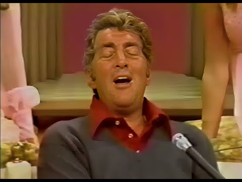 Dean Martin Medley with the Golddiggers 1970 - YouTube