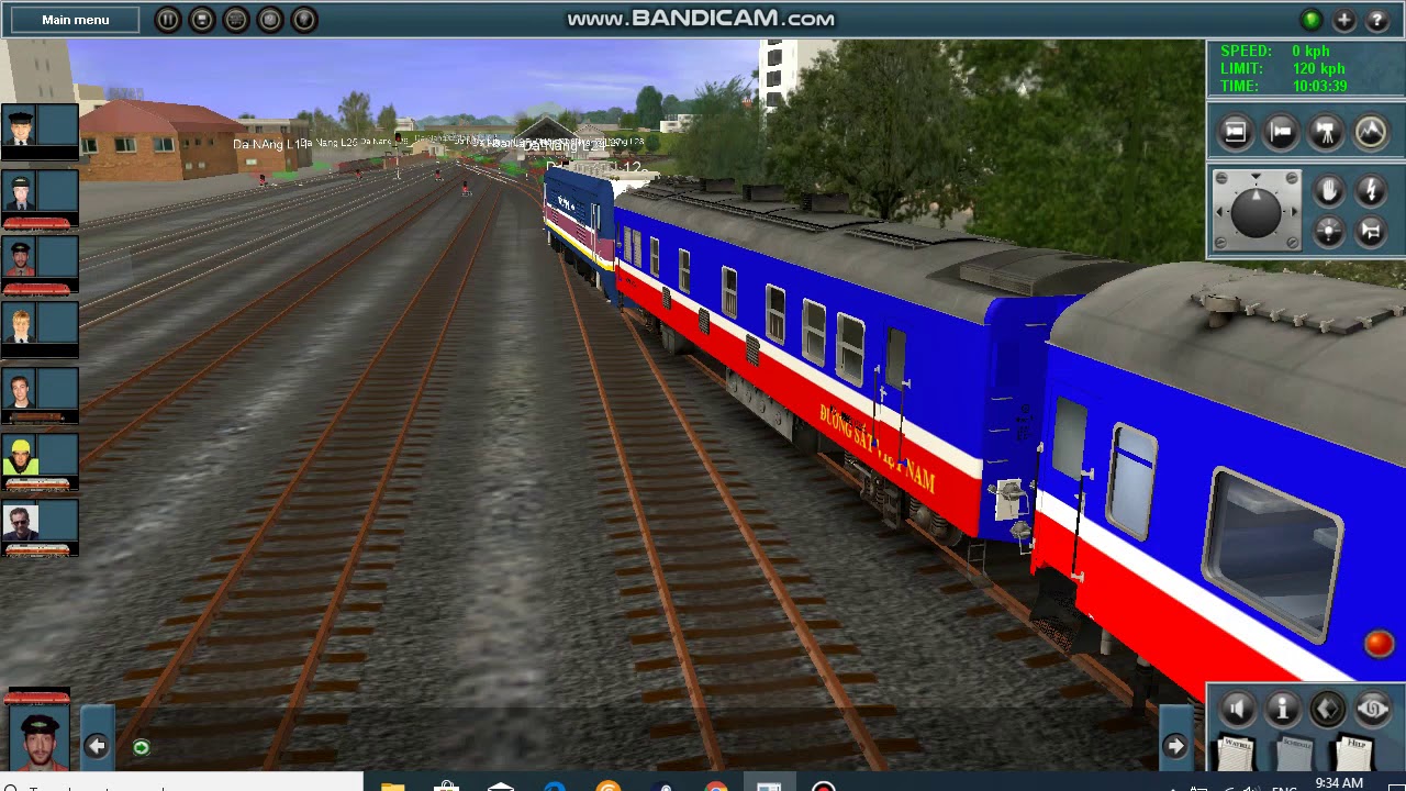 [TS2009] DA NANG Railway Station (D19E-948 - SE2) - YouTube