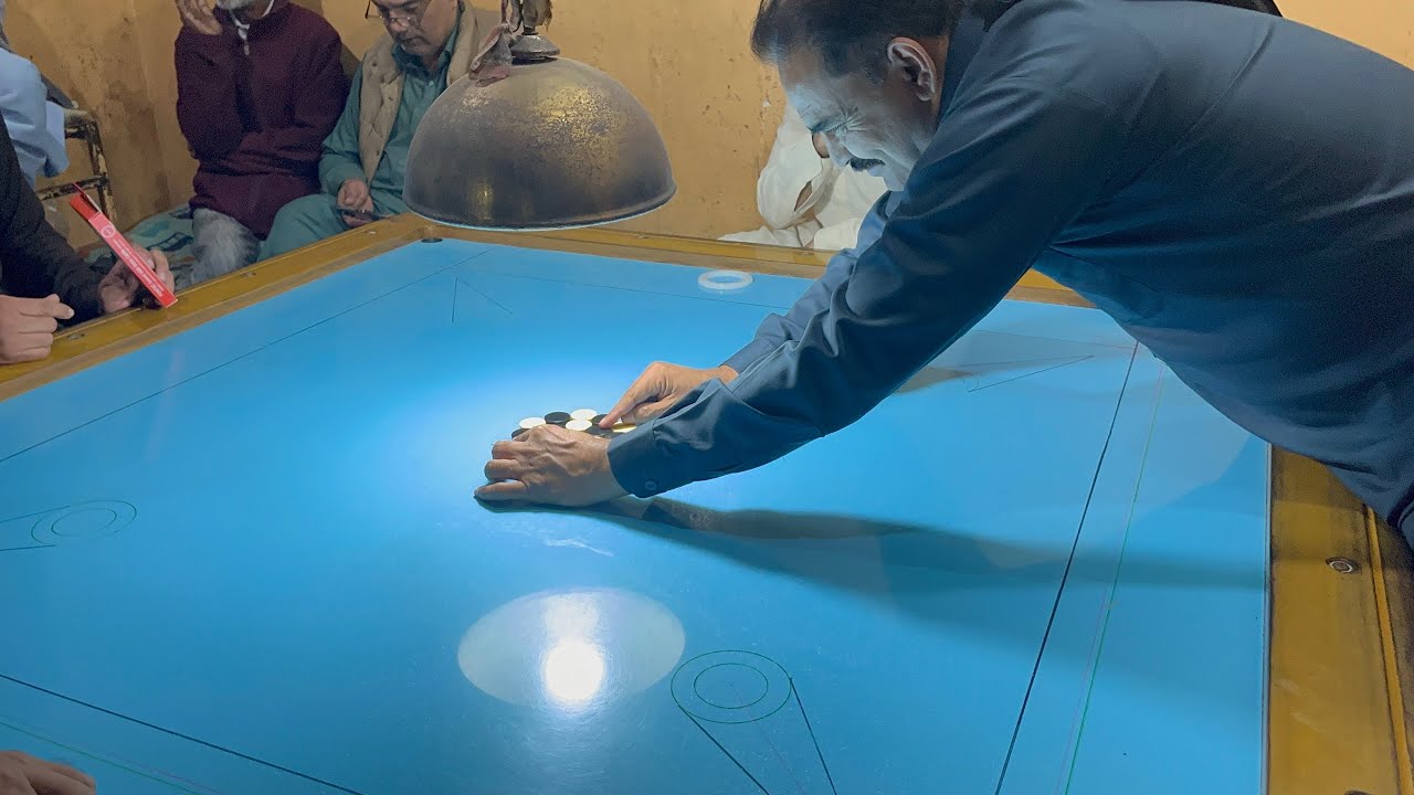 The Ultimate Carrom Showdown: Who Will Win? #4k #games - YouTube