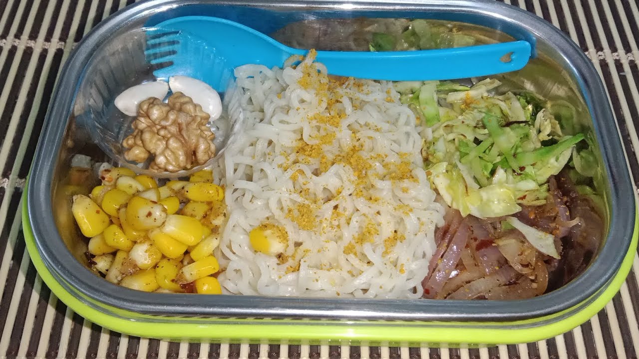 Unique style to make Maggie.Morning easy tiffinrecipe.Fastest tiffin ...