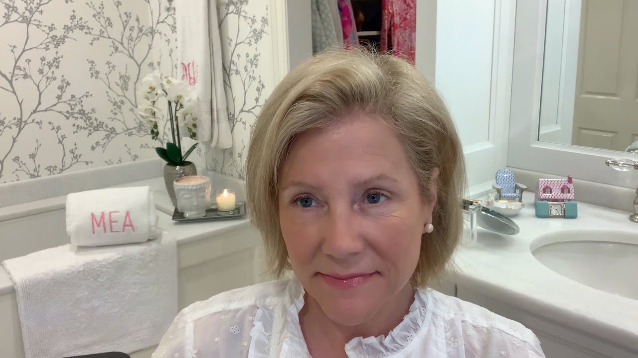 GET A GLOWING SUMMER LOOK | Beauty Over 50 - YouTube