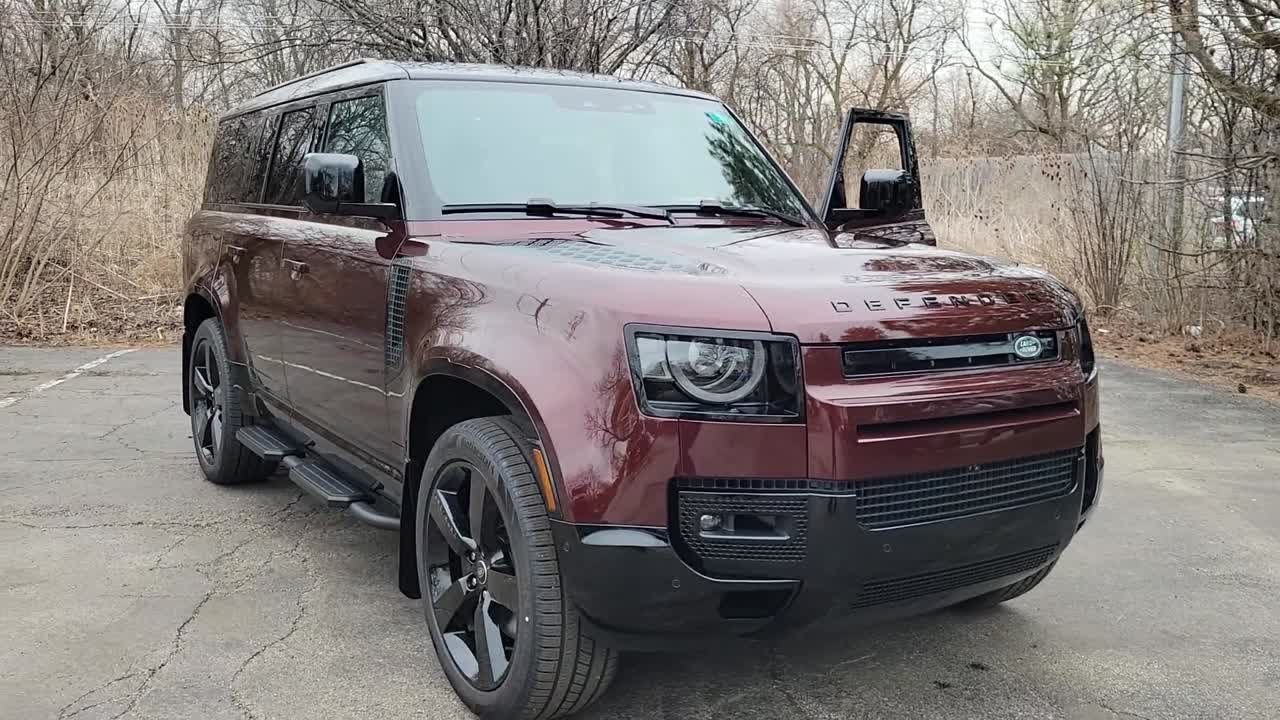 2025 Land Rover Defender X-Dynamic SE IL Chicago, Highland Park ...