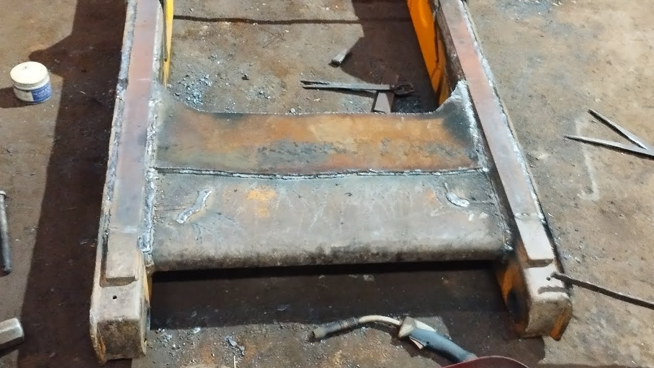 line boring jcb arm #repair #howitsmade - YouTube