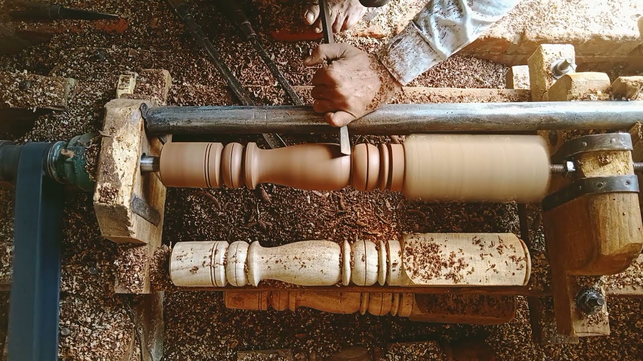 How Cot Legs Turning? खटिया के सुंदर पैर खराद/Cot Leg Design..……. - YouTube