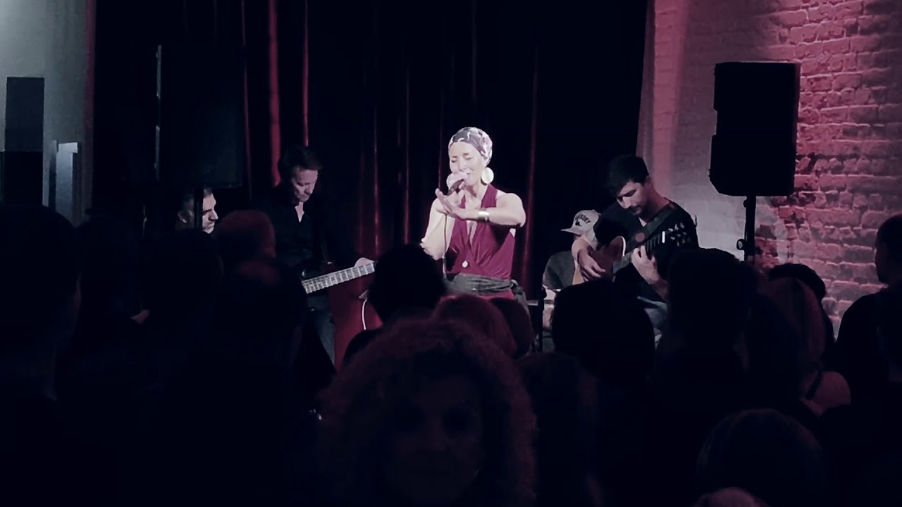 KAYE-REE // Endless Melody - YouTube